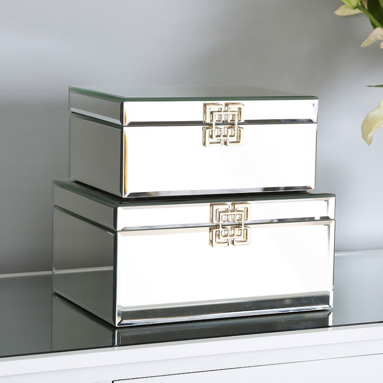 Large Mirrored Jewellery Storage Makeup Box With Chrome Clasp | Picture ...
