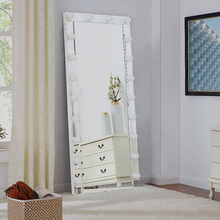 Broadway Hollywood Floor Mirror With 20 Light Bulbs 170cm | Picture ...