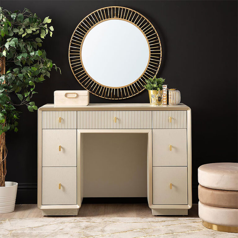 Luxor Cream White Elm Wood And Gold 7 Drawer Dressing Table | Picture ...